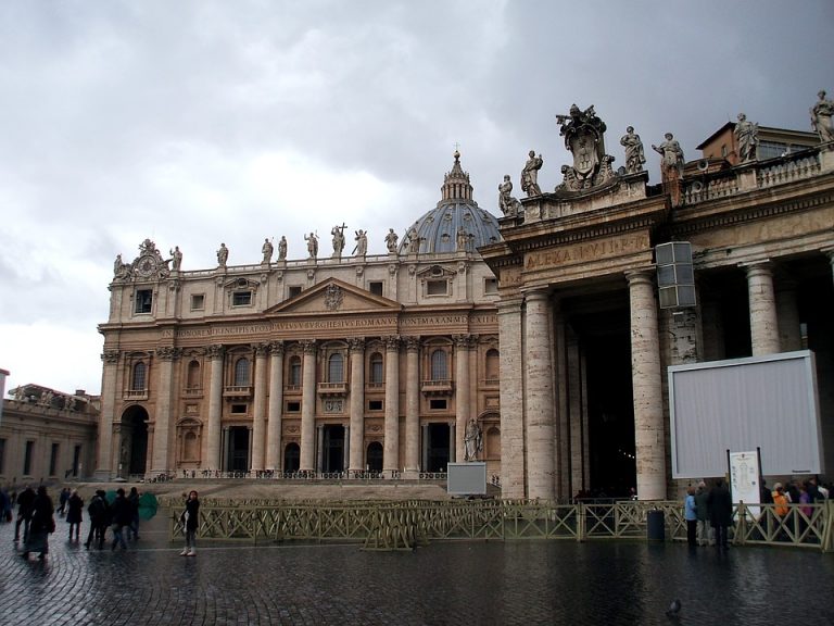 Vatican In a Day: Sistine Chapel, Museums, St. Peter’s Basilica and More